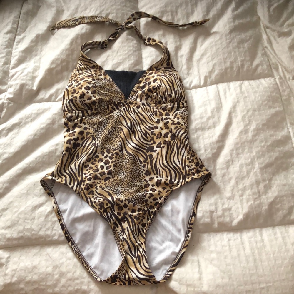 Catalina One Piece Animal Print Bathing Suit 4-6 - Gem